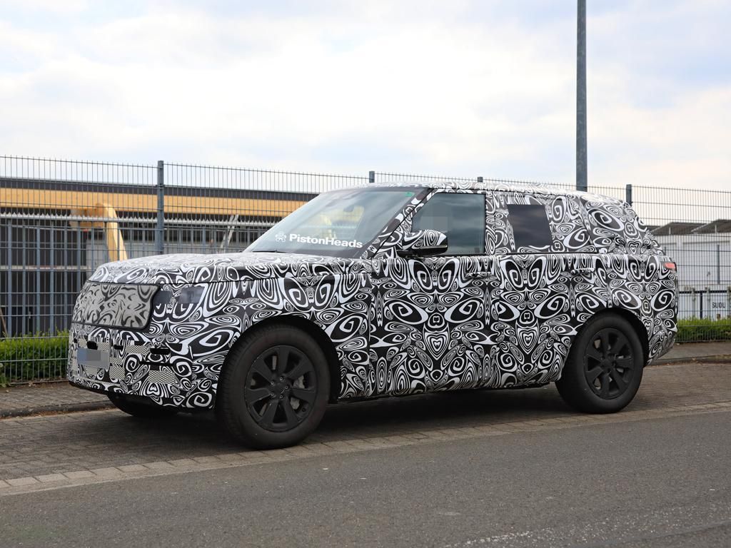 Groundbreaking new Range Rover breaks cover - PistonHeads UK