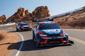 PistonHeads UK - Stop Dreaming Start Driving